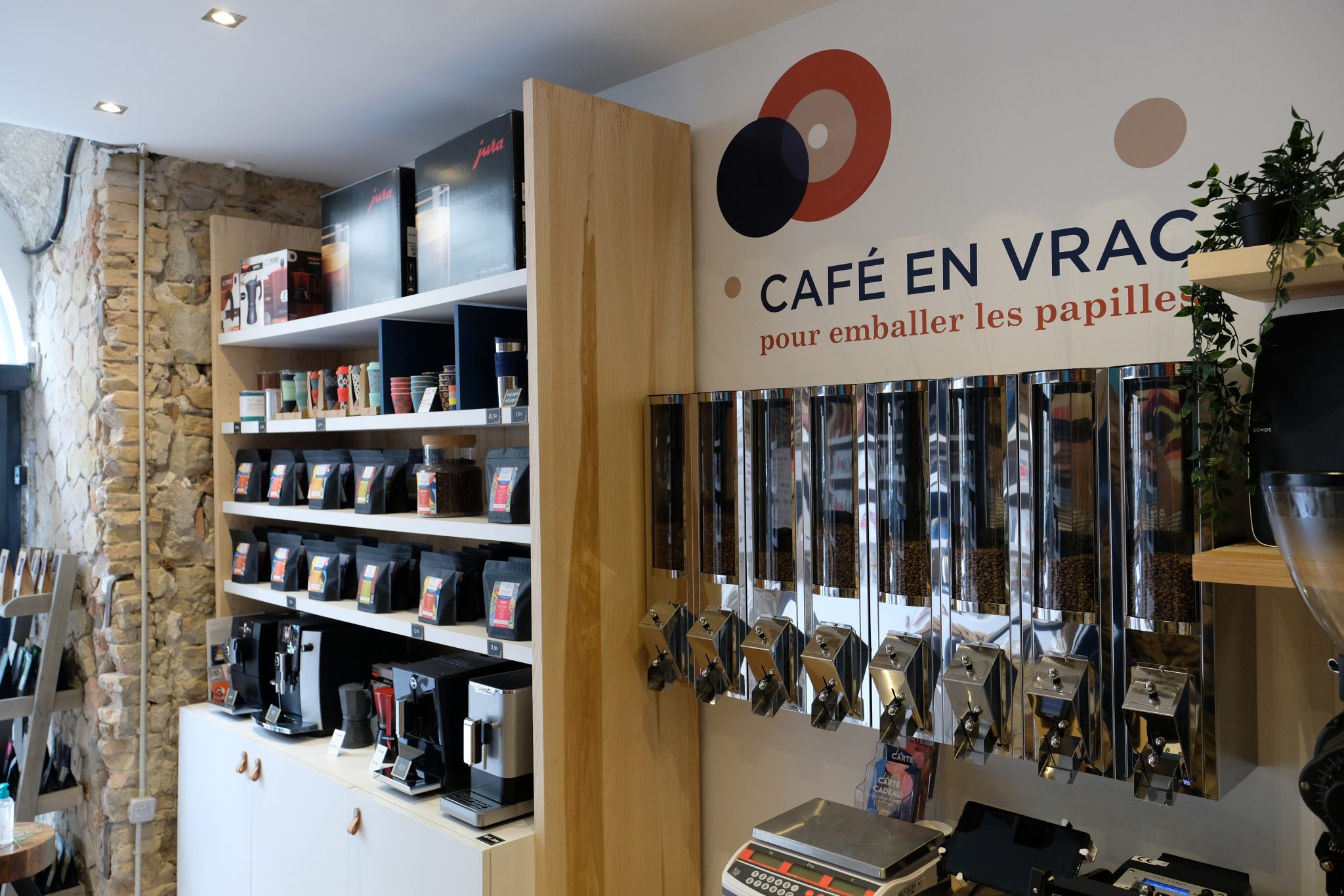 LOUTSA. L’aventure Café… Autrement – Prestige'S